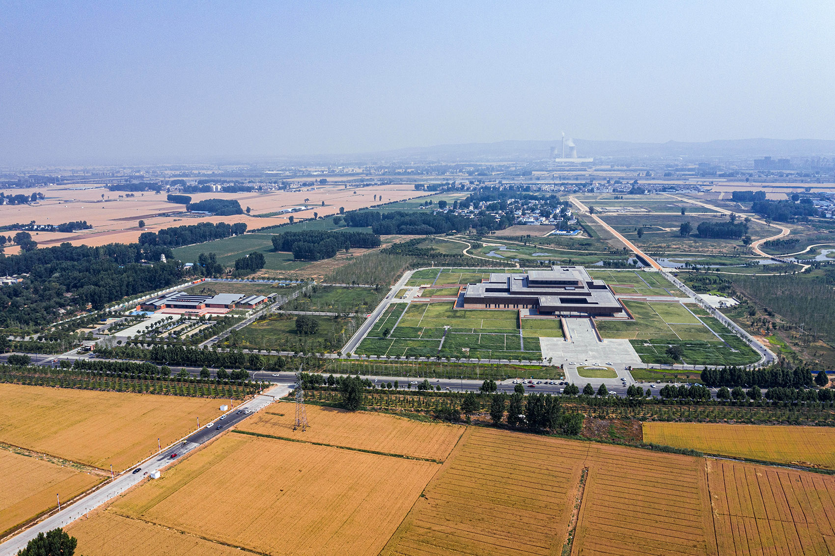 二里头夏都遗址博物馆，洛阳 / 同济大学建筑设计研究院若本建筑工作室 - 谷德设计网