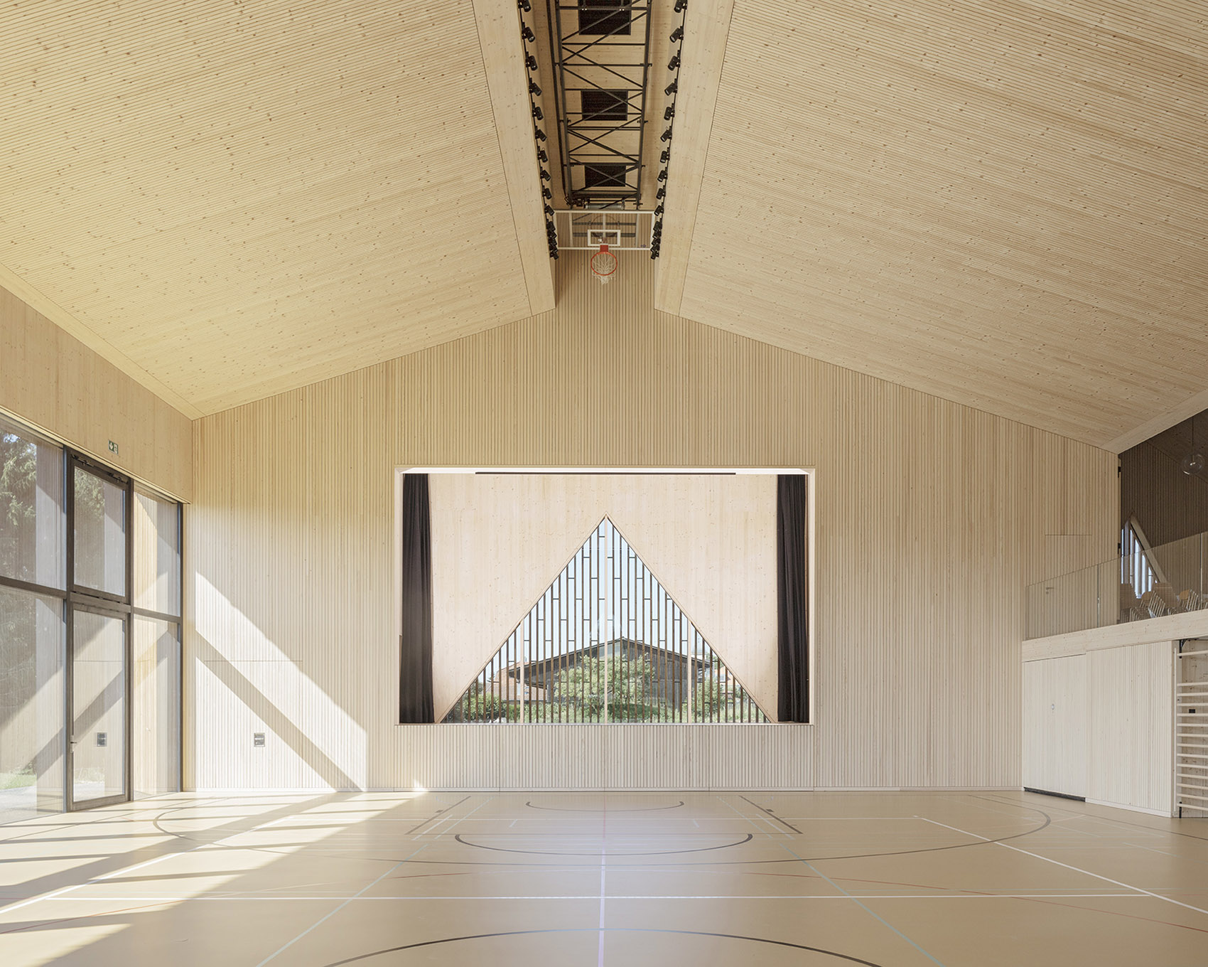 Community Hall in Le Vaud by LOCALARCHITECTURE - 谷德设计网