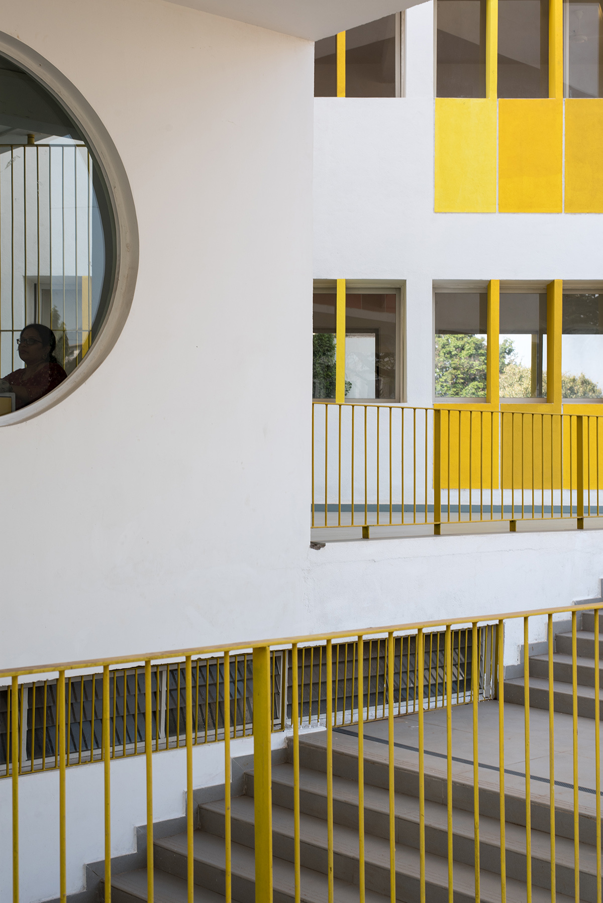 Sanskruti Pre-primary School by Shreyas Patil Architects - 谷德设计网