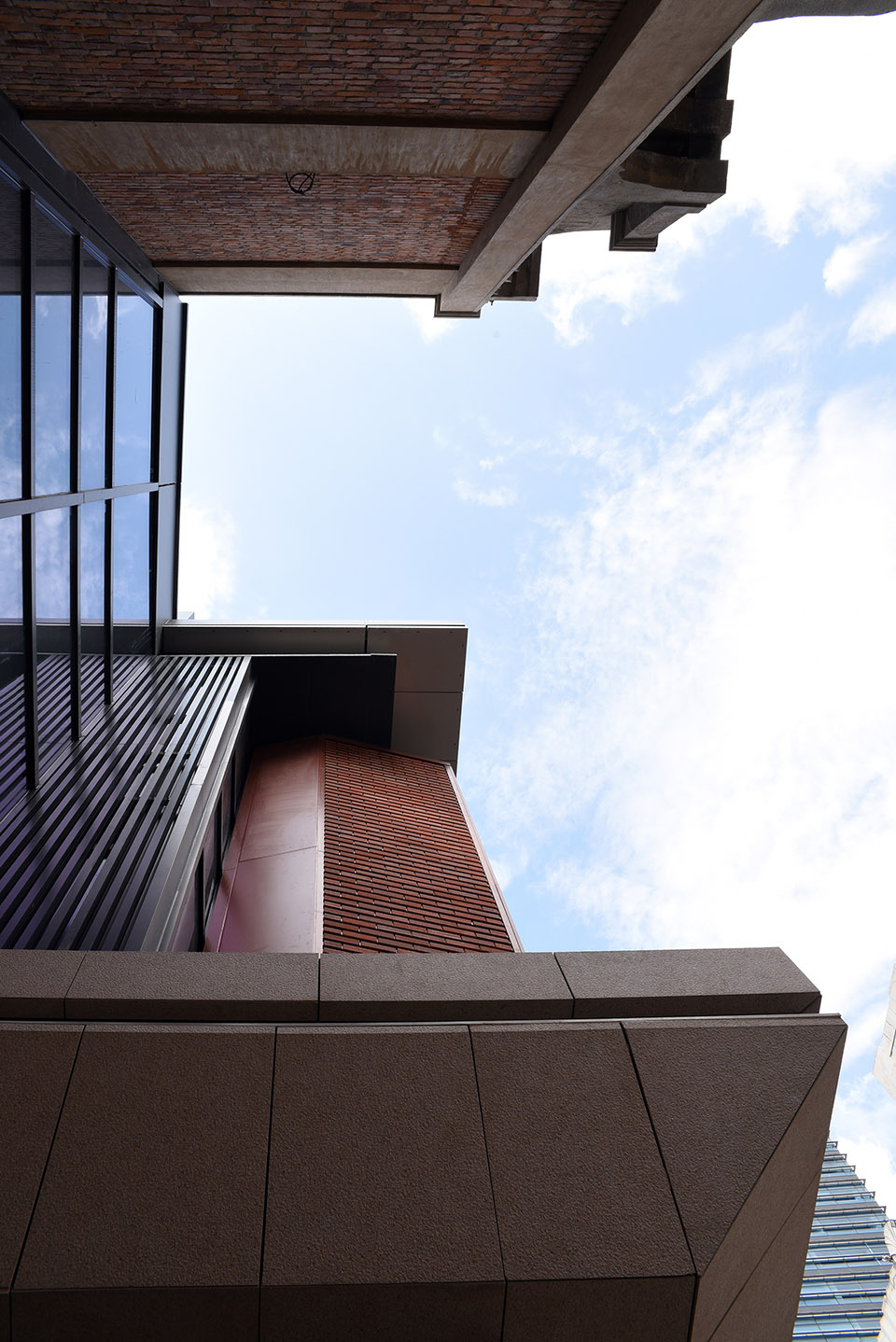 The INLET Block 2, Shanghai, China by DP Architects - 谷德设计网