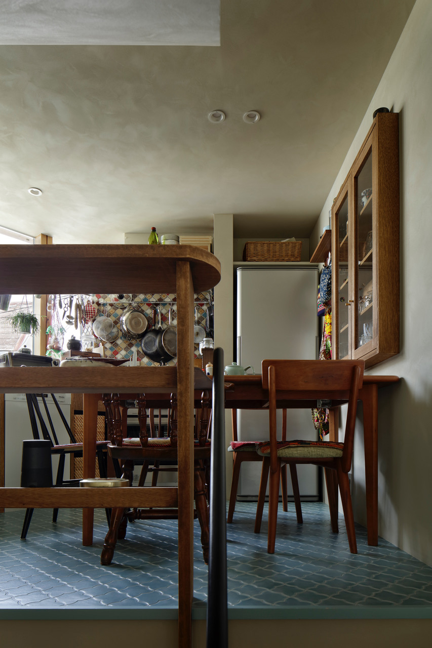 A Tiny House with Park by Niko Design Studio - 谷德设计网