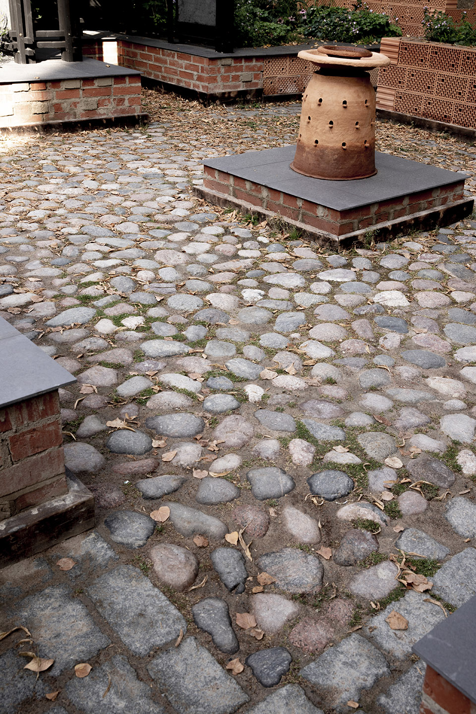 Alusta Pavilion, Helsinki by Suomi/Koivisto Architects - 谷德设计网