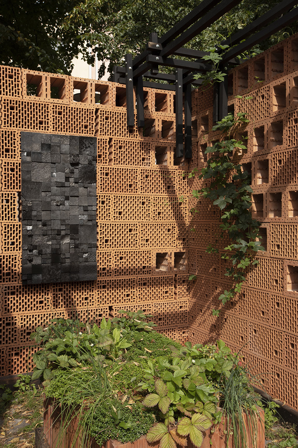 Alusta Pavilion, Helsinki by Suomi/Koivisto Architects - 谷德设计网