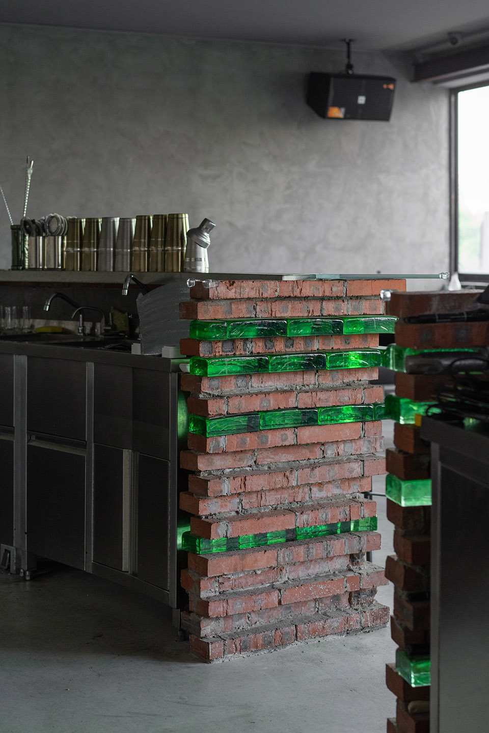 Imagine Bar, China by Bridge Lab - 谷德设计网