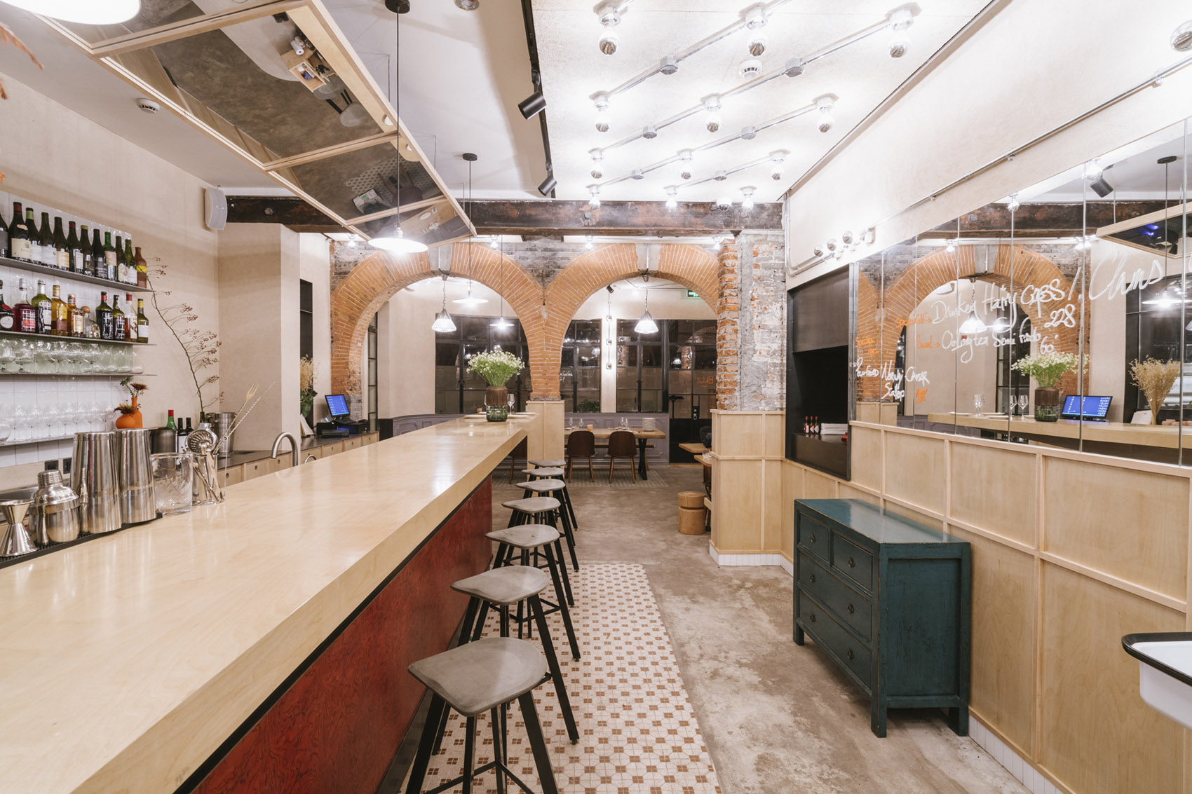 BLAZ – French cantine by Mirabeau Architecture - 谷德设计网