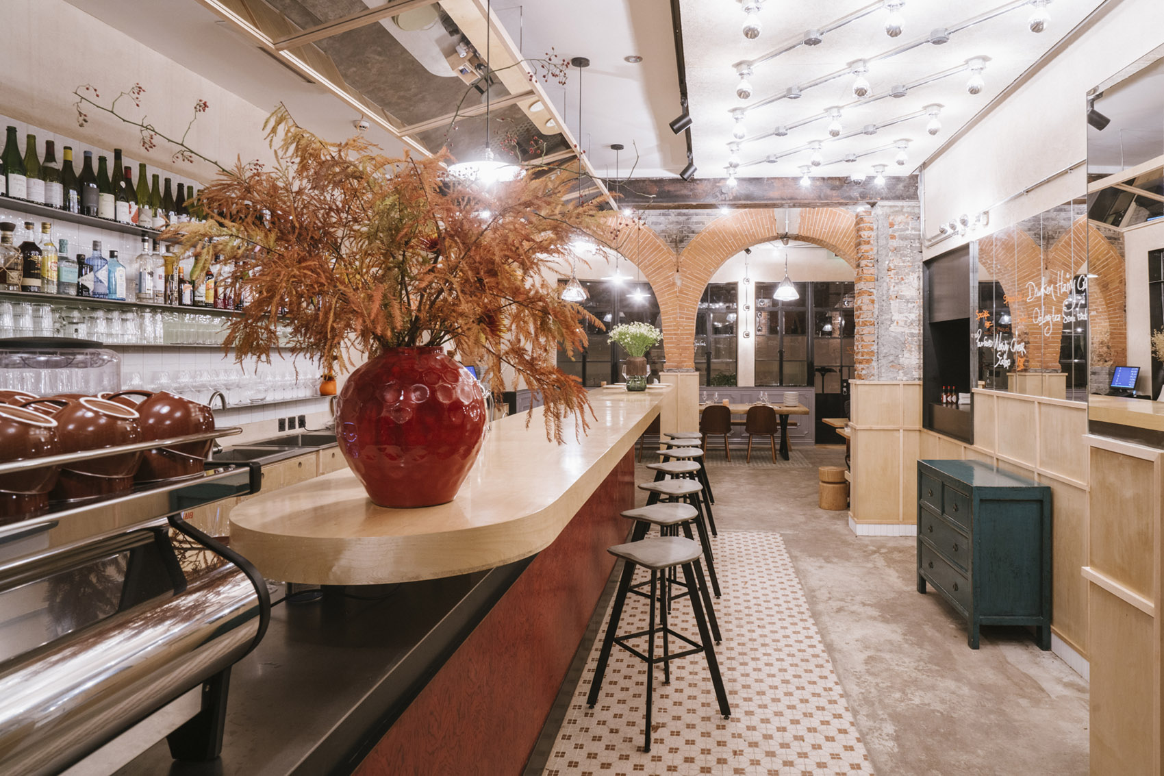 BLAZ – French cantine by Mirabeau Architecture - 谷德设计网