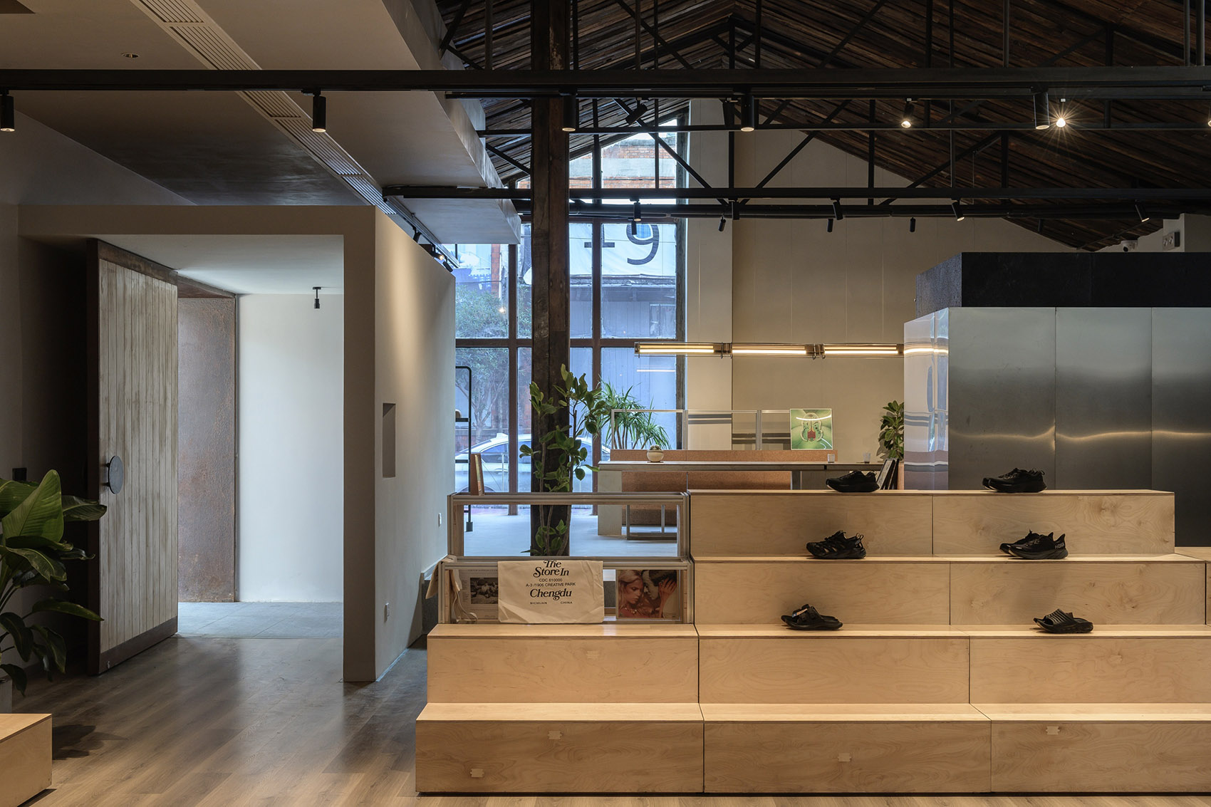 ALUMNI Chengdu Space Design by Fon STUDIO - 谷德设计网