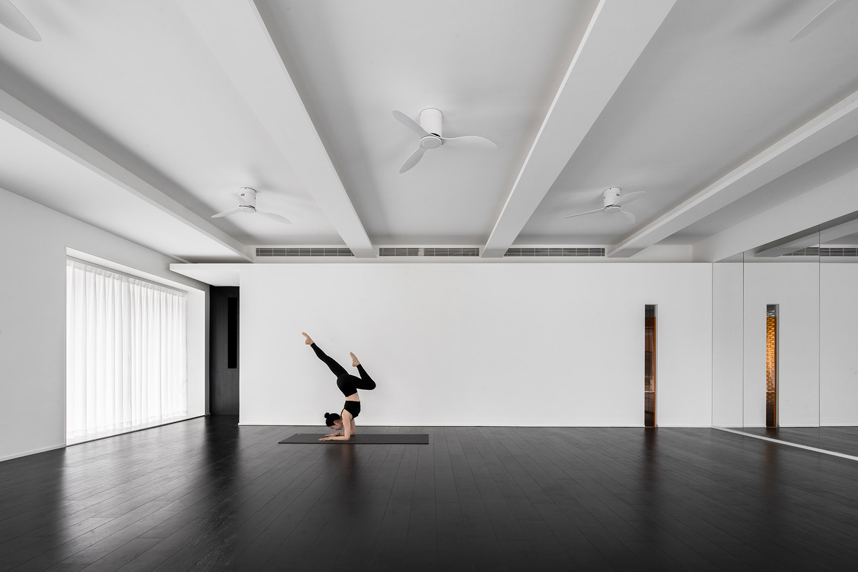 The One Yoga by Boundary Space Design - 谷德设计网