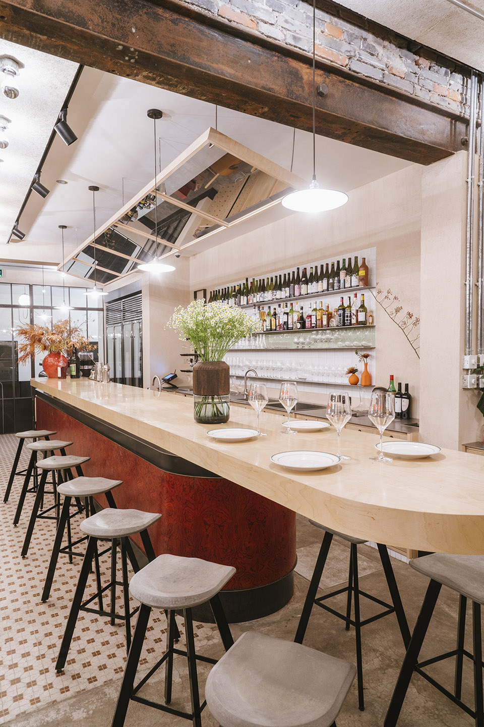 BLAZ – French cantine by Mirabeau Architecture - 谷德设计网