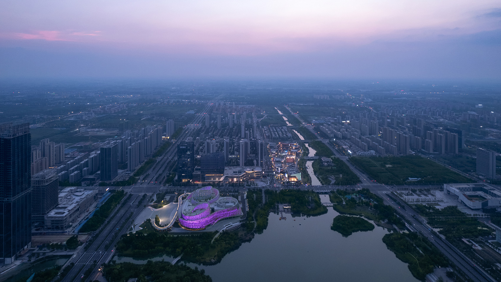 Fuyang Grand Theater, China by THAD - 谷德设计网
