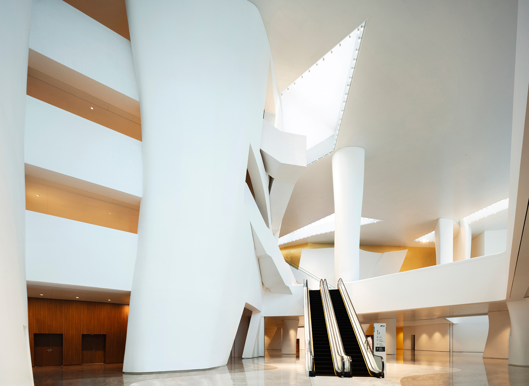 Fuyang Grand Theater, China by THAD - 谷德设计网