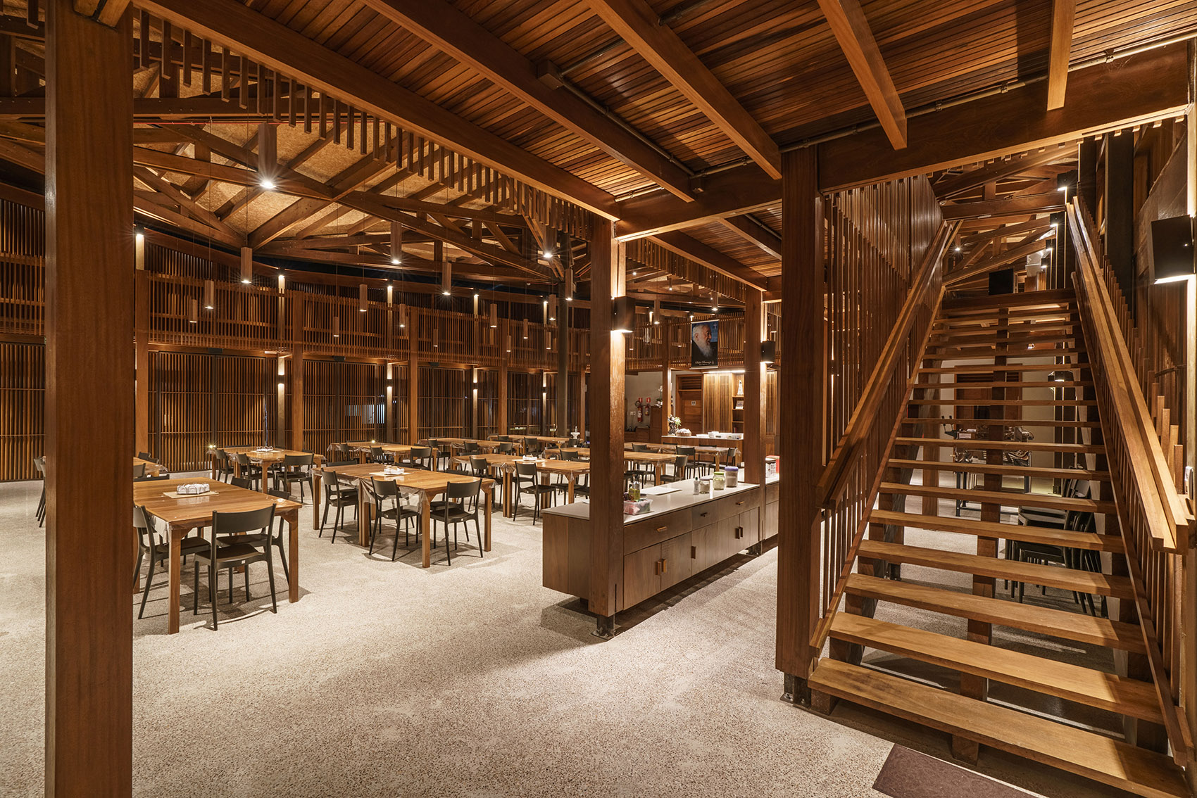 FFB Convent by Mixtura - 谷德设计网