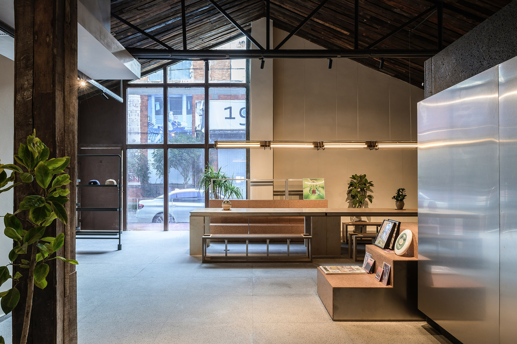 ALUMNI Chengdu Space Design by Fon STUDIO - 谷德设计网