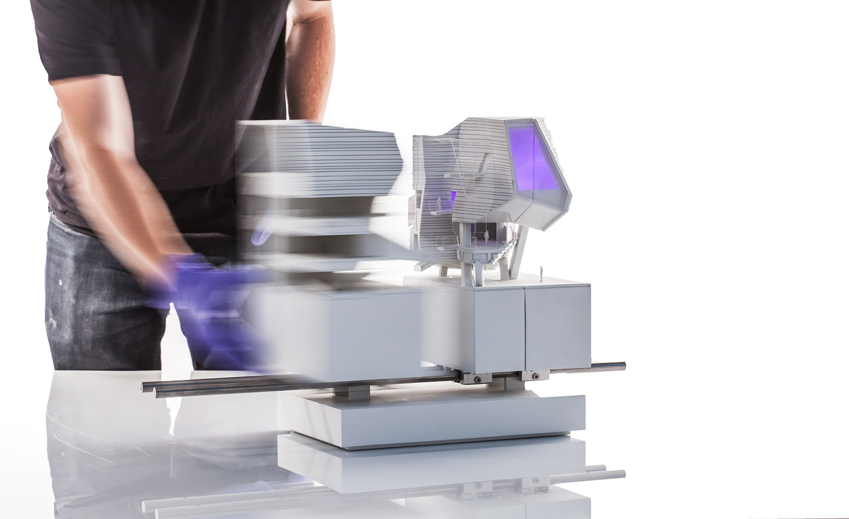 Orange County Museum of Art by Morphosis - 谷德设计网