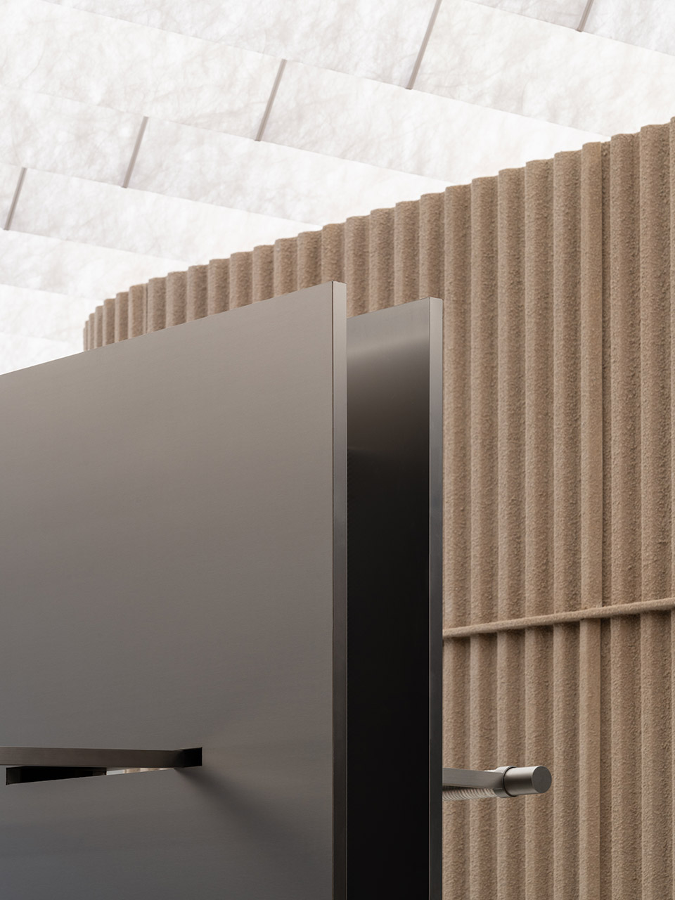 STONE ISLAND GLOBAL STORES by OMA/AMO - 谷德设计网