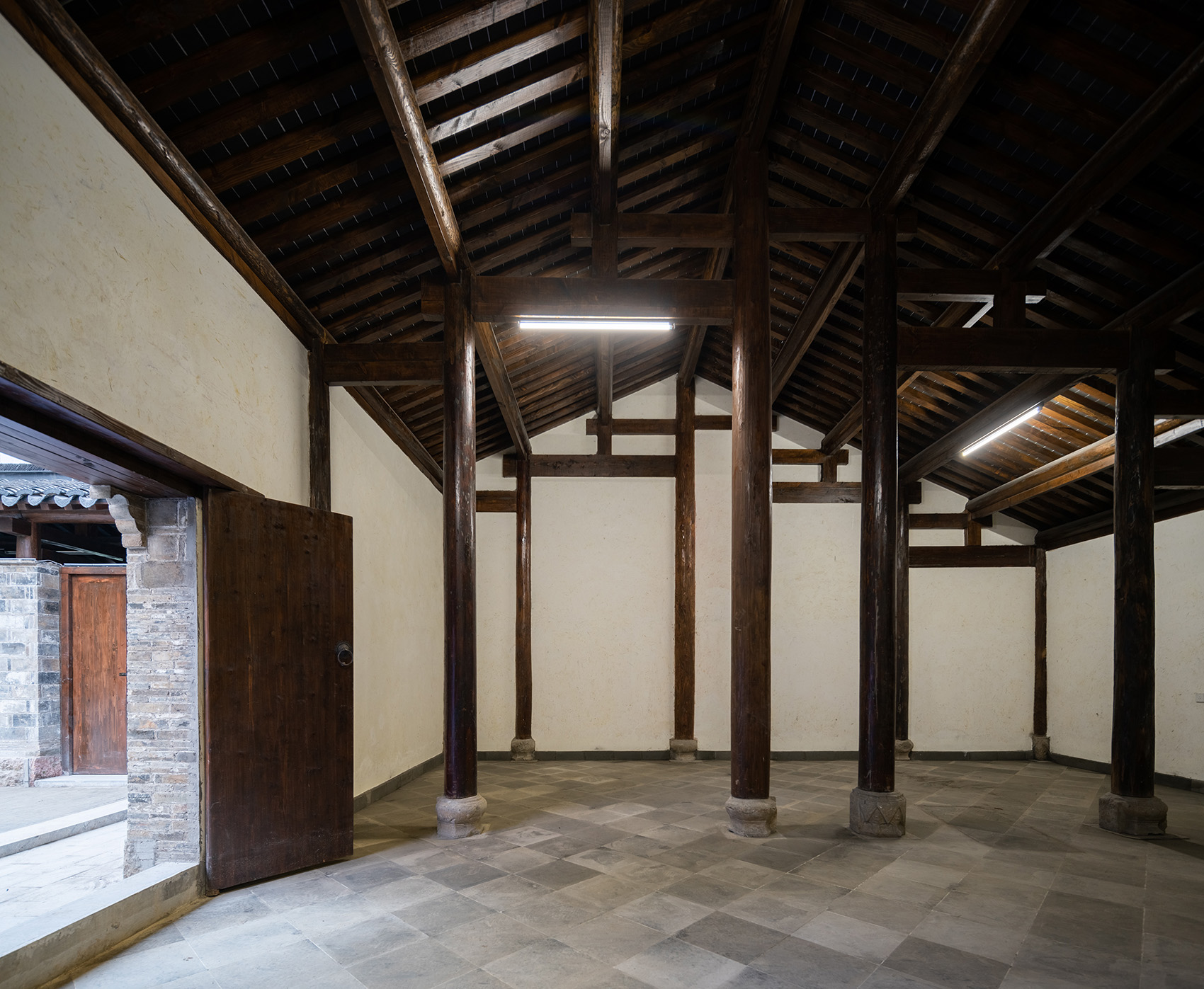 Two examples of renovation of the ancestral hall in Cangkou Village ...