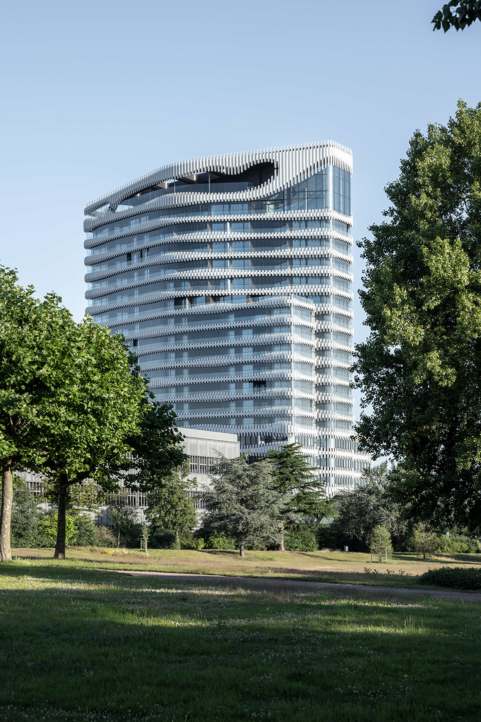 ZIPPER – RKM 740 Tower by J. MAYER H. und Partner, Architekten - 谷德设计网