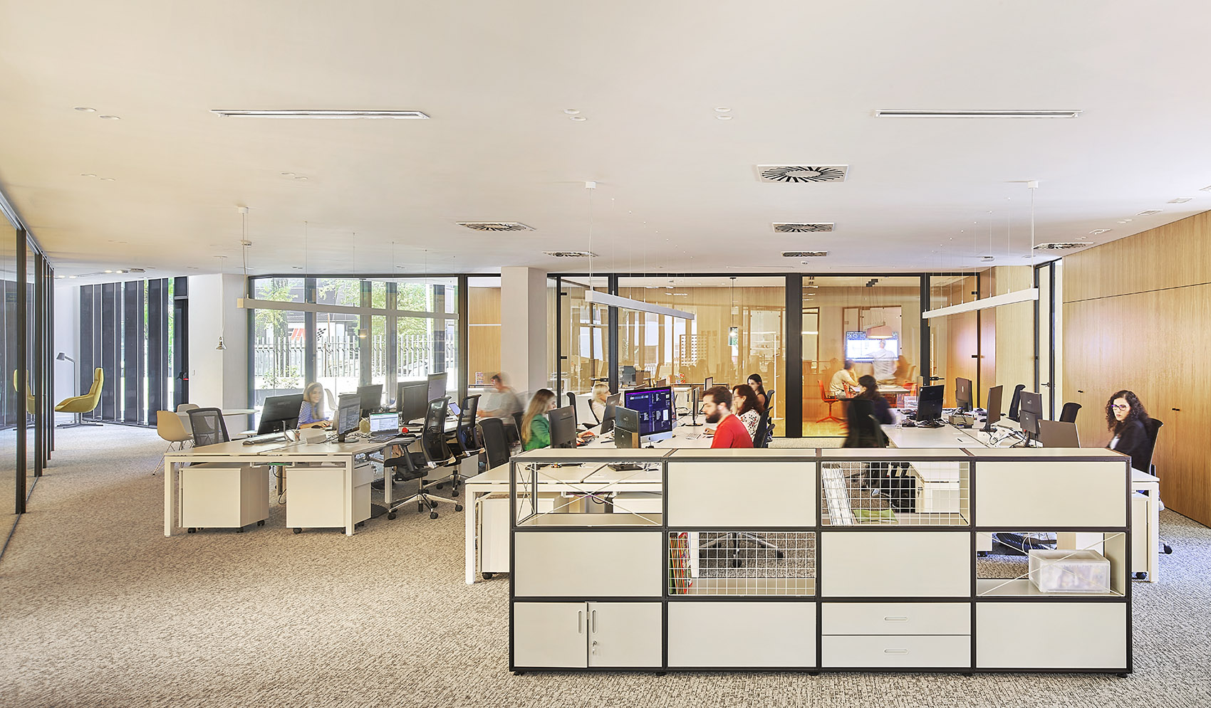 New Magic Box Headquarters by OMA Octavio Mestre Arquitectos + Elastiko ...