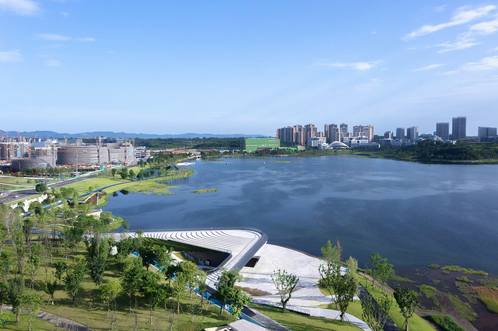 Xinglong Lake Roadshow Center by TEKTONN ARCHITECTS - 谷德设计网