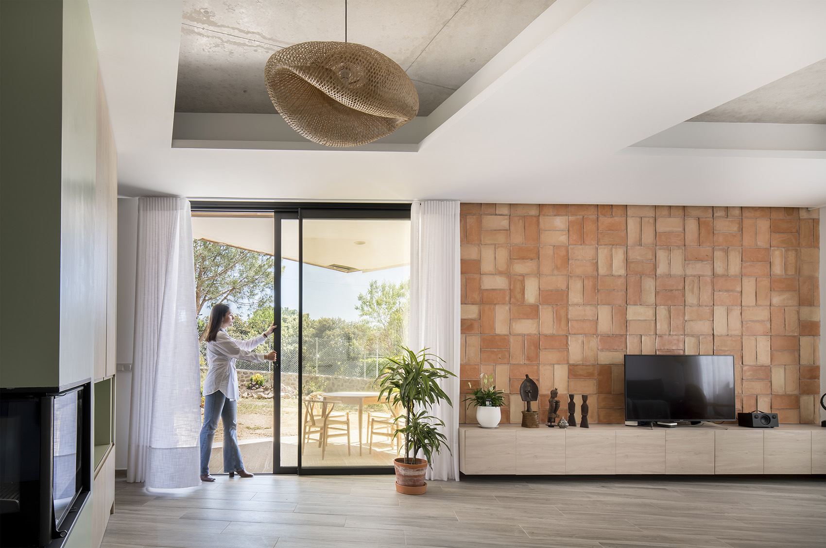 LLO HOUSE by OOIIO Architecture - 谷德设计网