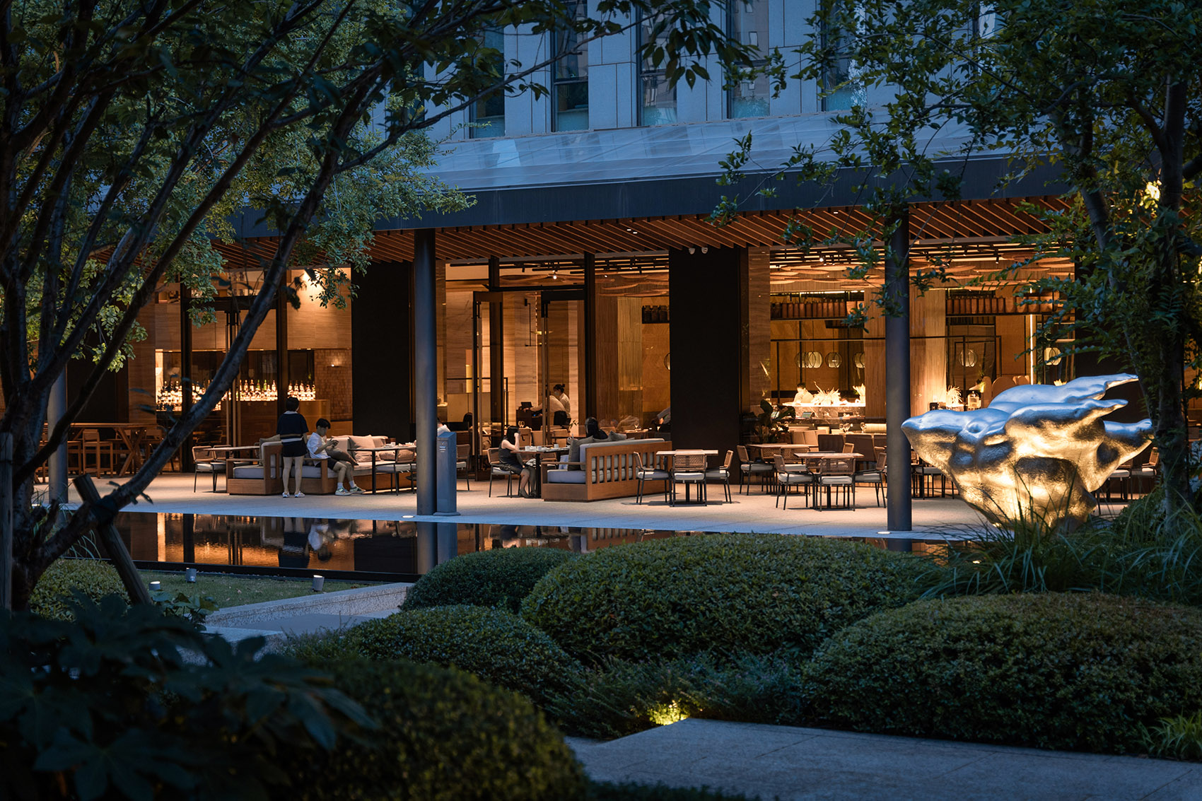 Ningbo Yun Hotel by Horizon & Atmosphere Landscape - 谷德设计网