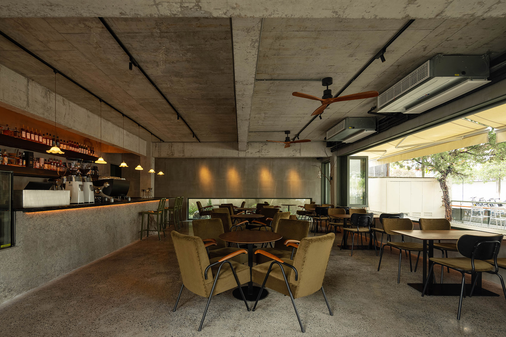 Wild Life Coffee @ Ningbo by GTD - 谷德设计网