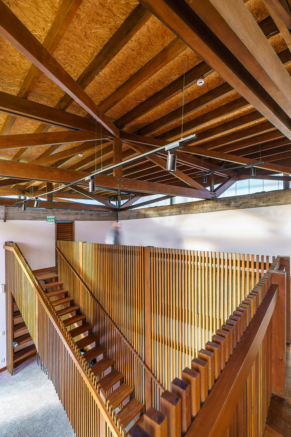 FFB Convent by Mixtura - 谷德设计网