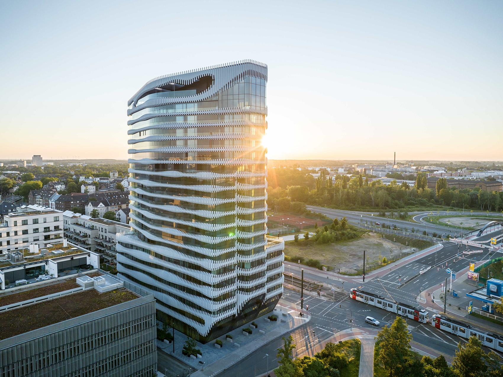 ZIPPER – RKM 740 Tower by J. MAYER H. und Partner, Architekten - 谷德设计网