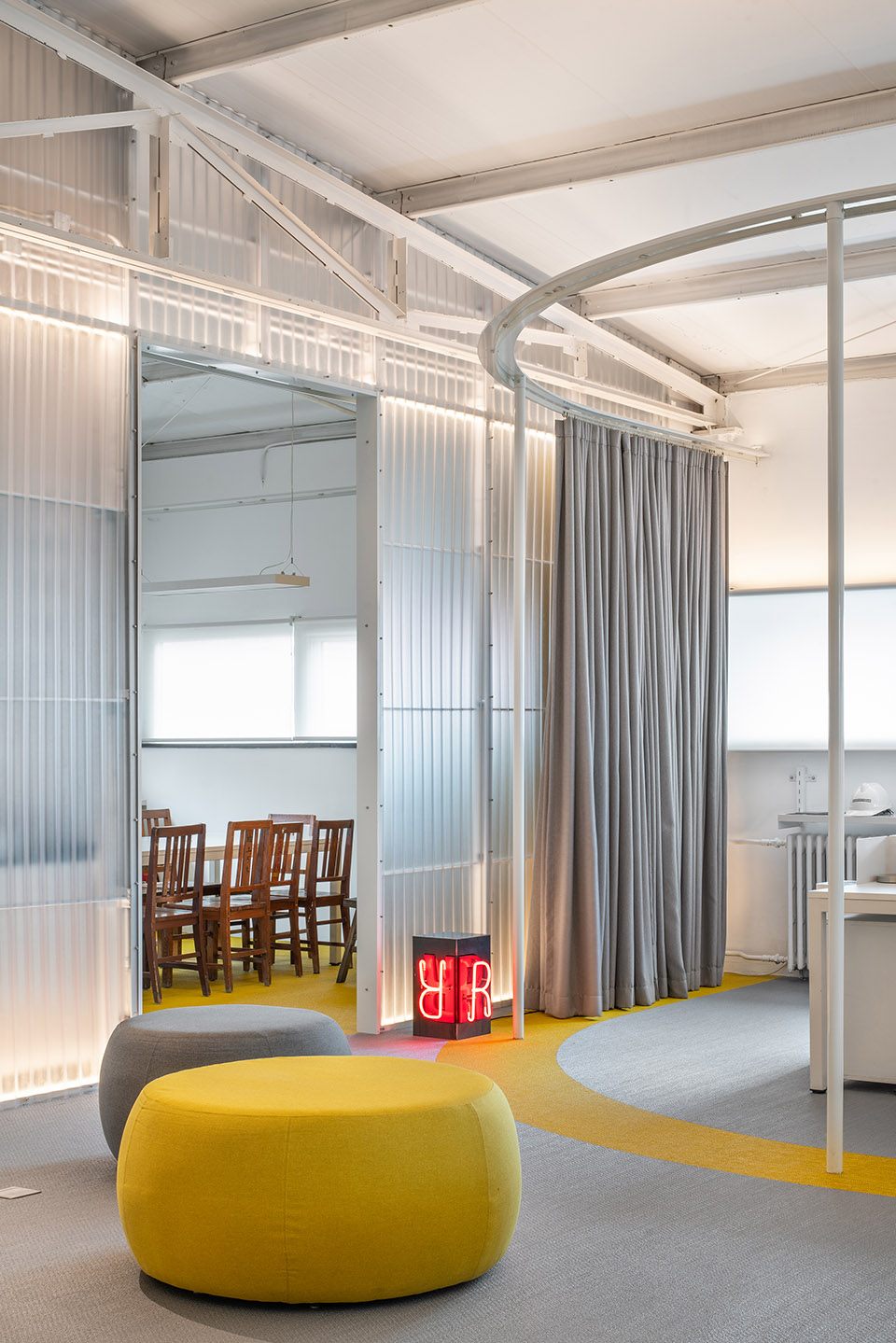 Crossboundaries’ transformable workplace, Beijing - 谷德设计网