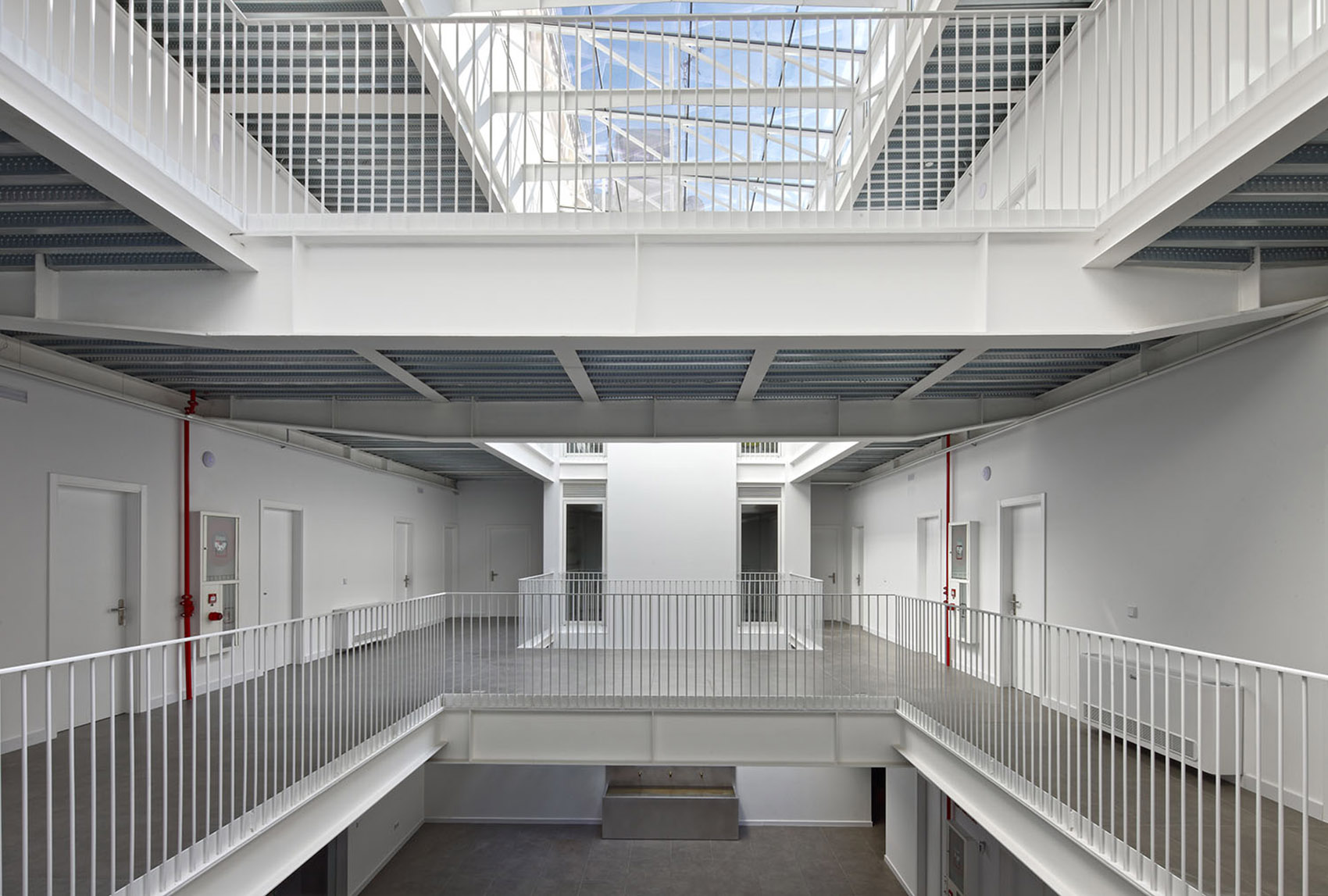 Student Residence in the Arenal neighborhood, Seville by Garcia ...