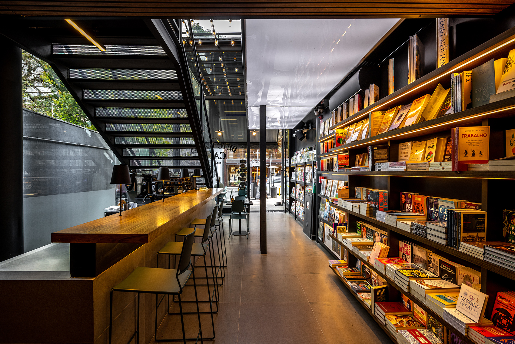 BETC Havas Café by Galeria Arquitetos and Terra Capobianco - 谷德设计网