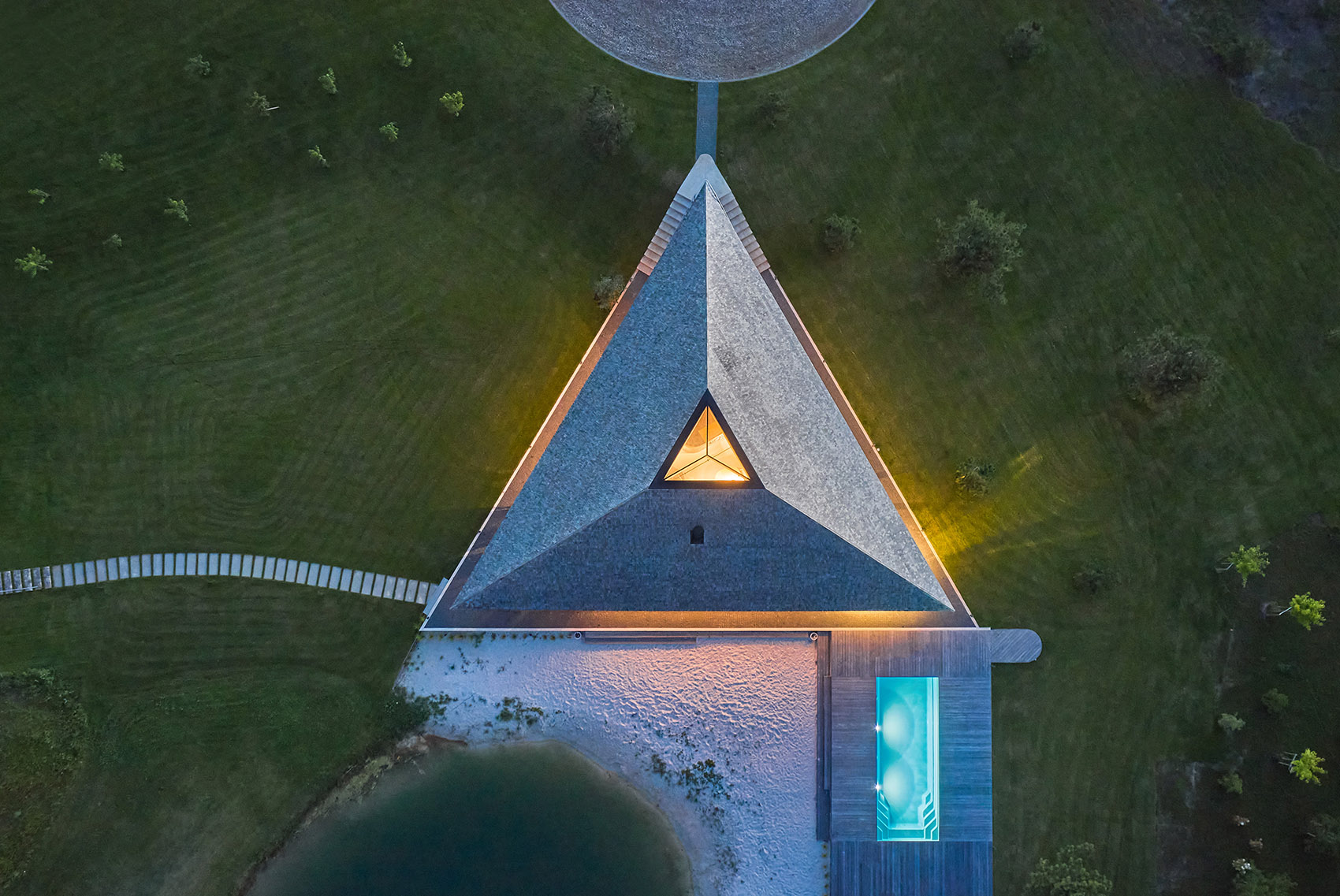 Poolhouse by HEIMA architects - 谷德设计网