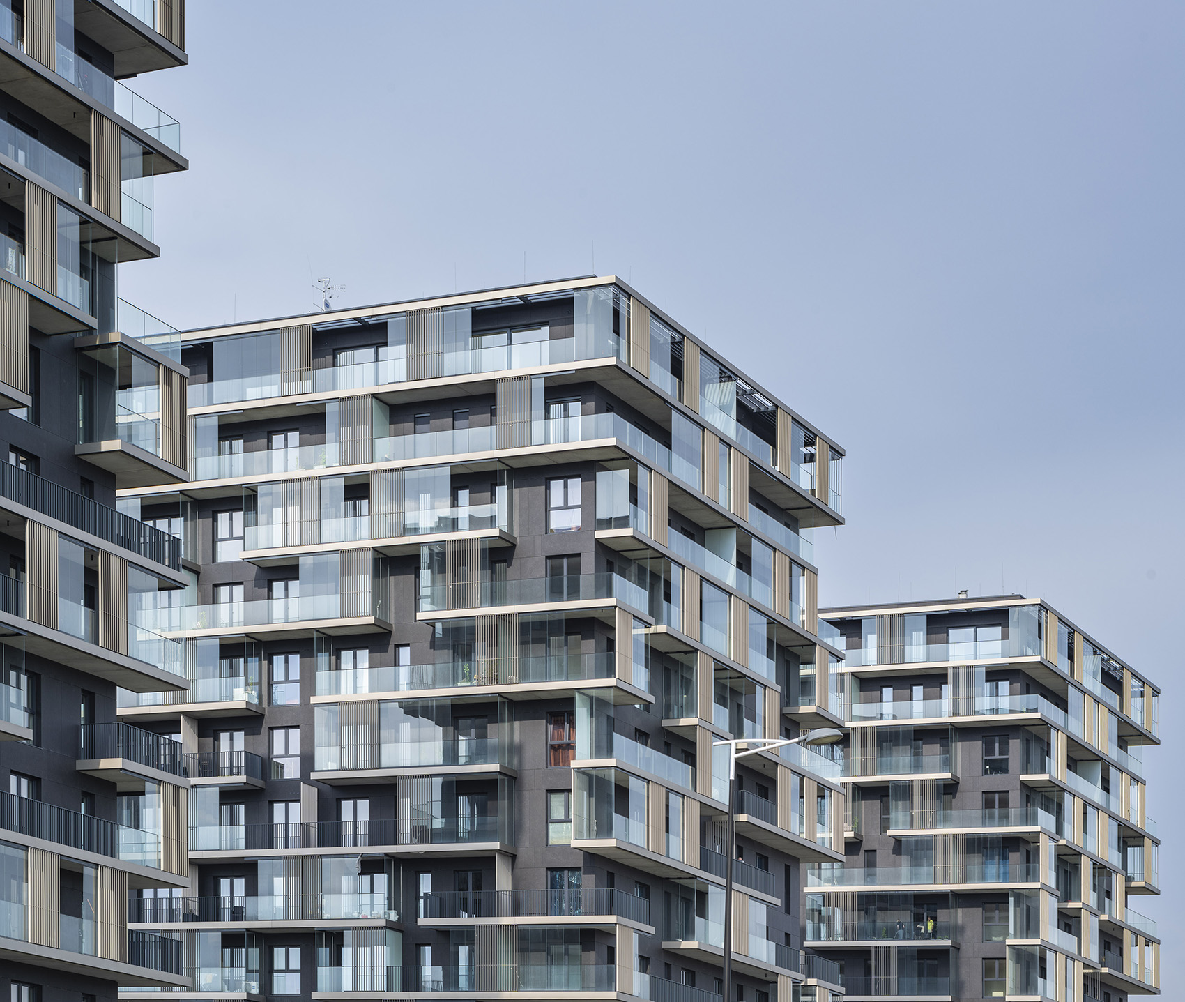 .KTW. & FIRST DISTRICT by Medusa Group Architects - 谷德设计网