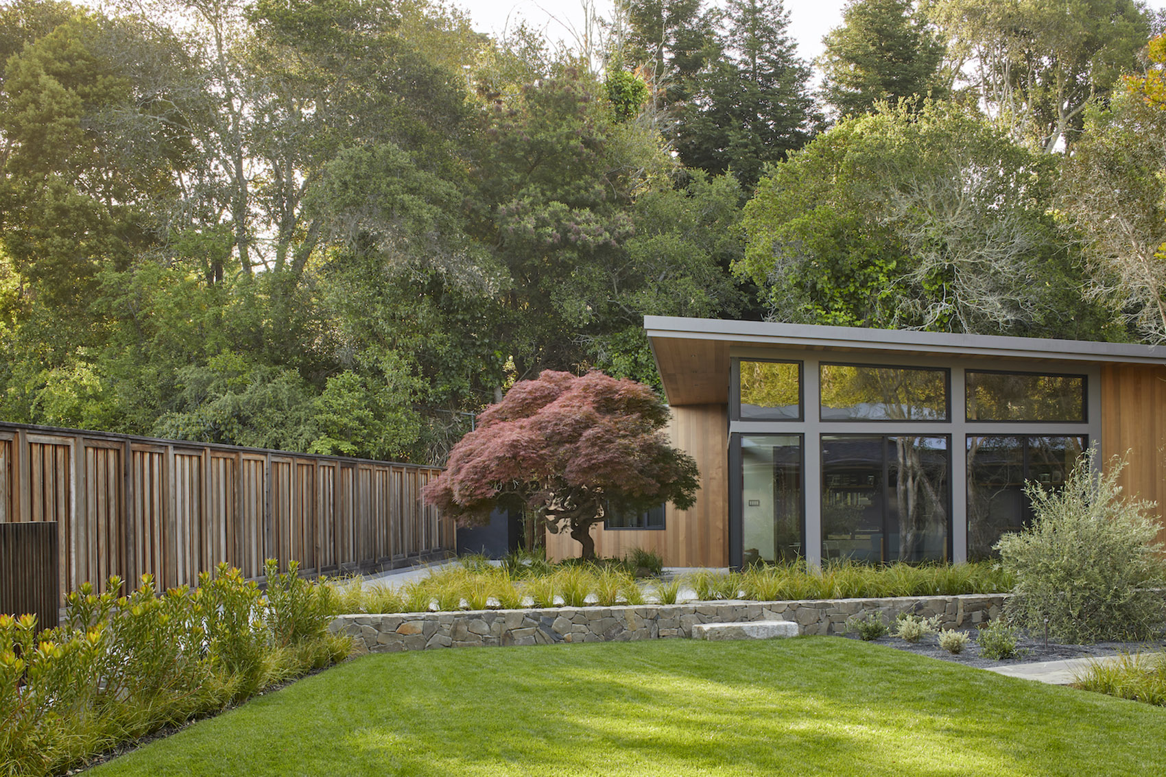 Breezy Landscape In A Japanese-Inspired Retreat By SAW - 谷德设计网