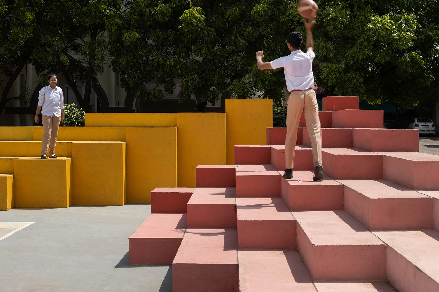 Multipurpose Court at St. Mary’s School by playball studio - 谷德设计网