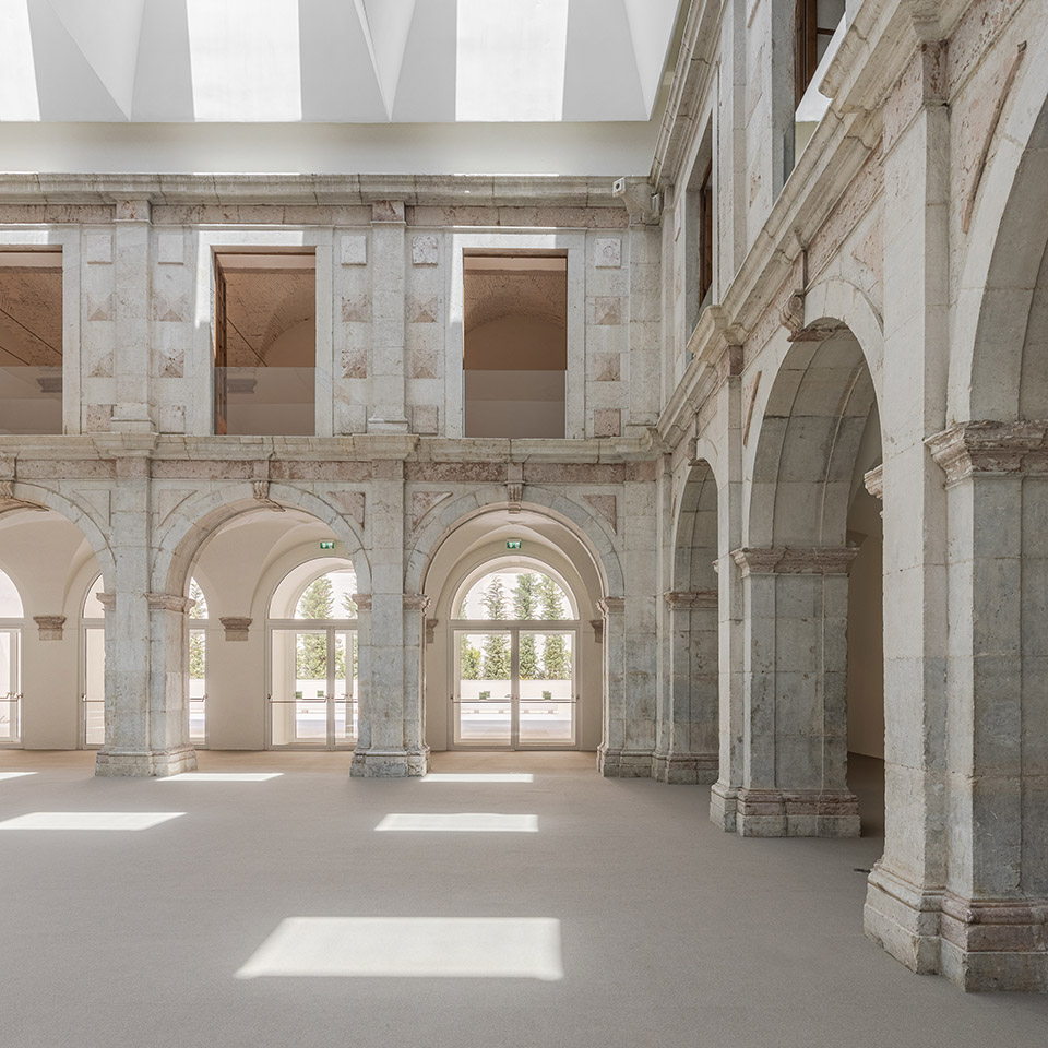 Renovation of the Event Center of Convento do Beato by RISCO - 谷德设计网