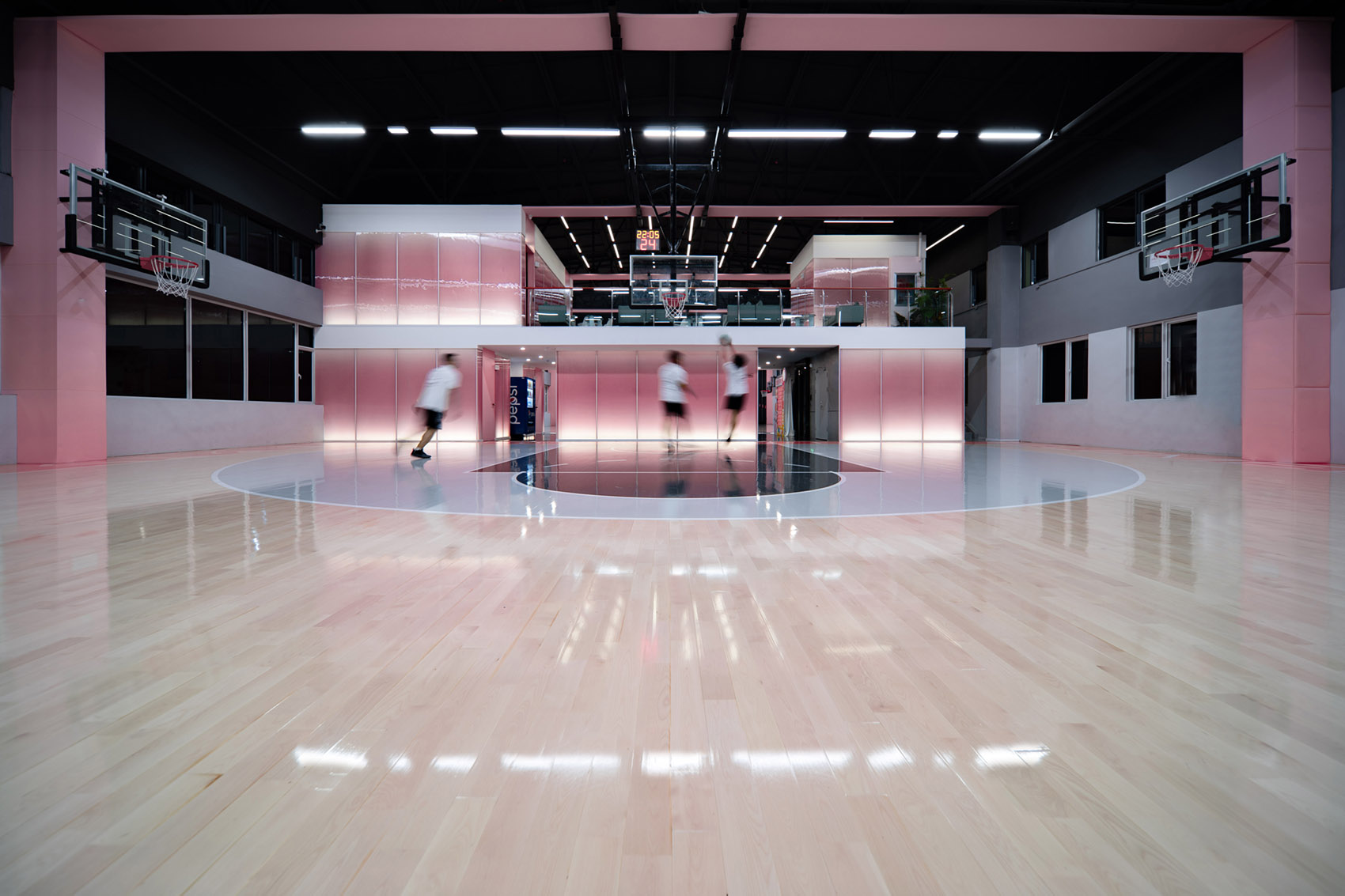Elmtsports Basketball Hall by Parallect Design - 谷德设计网
