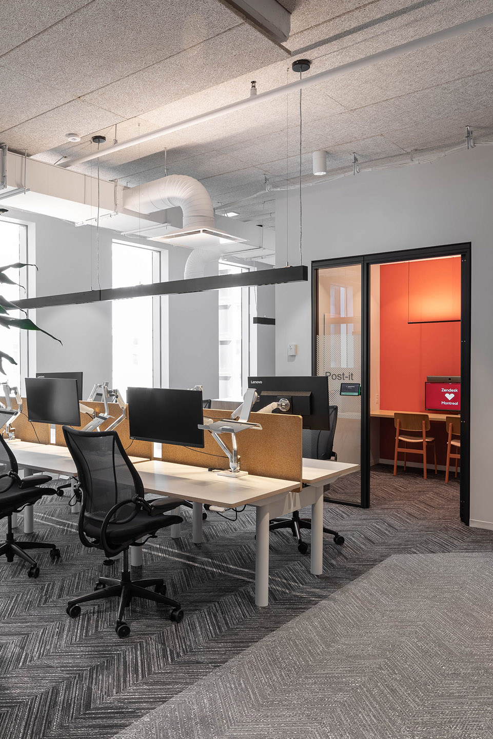 Zendesk Montreal office by MRDK & Studio MHA - 谷德设计网