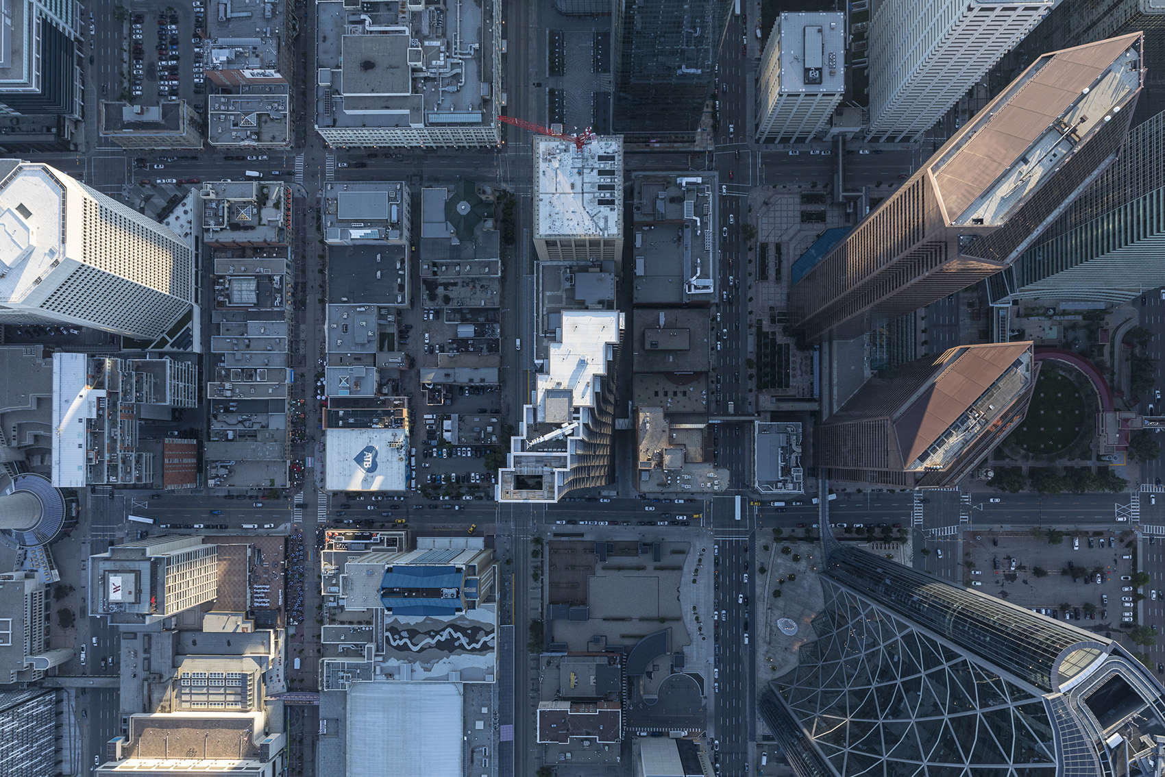 Telus Sky tower by BIG - 谷德设计网