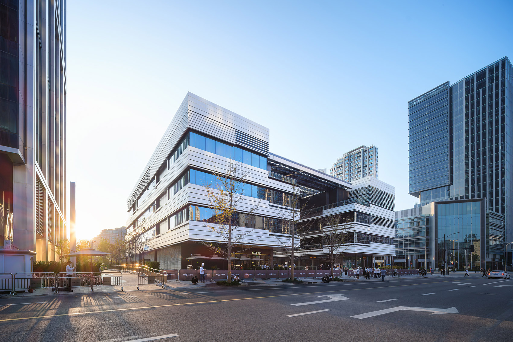 Shanghai Suhe MixC World by Kokaistudios - 谷德设计网