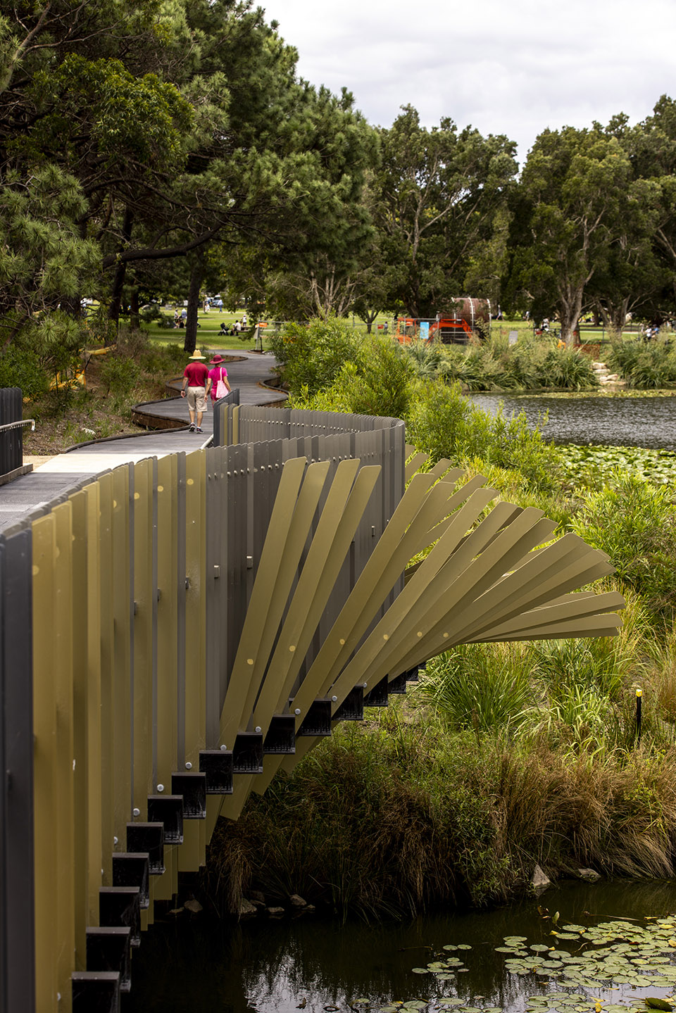 Bara Bridge by Sam Crawford Architects - 谷德设计网