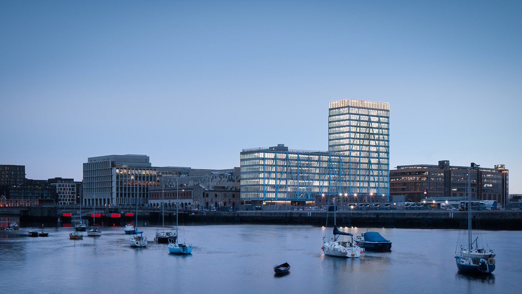 The EXO building by Shay Cleary Architects - 谷德设计网