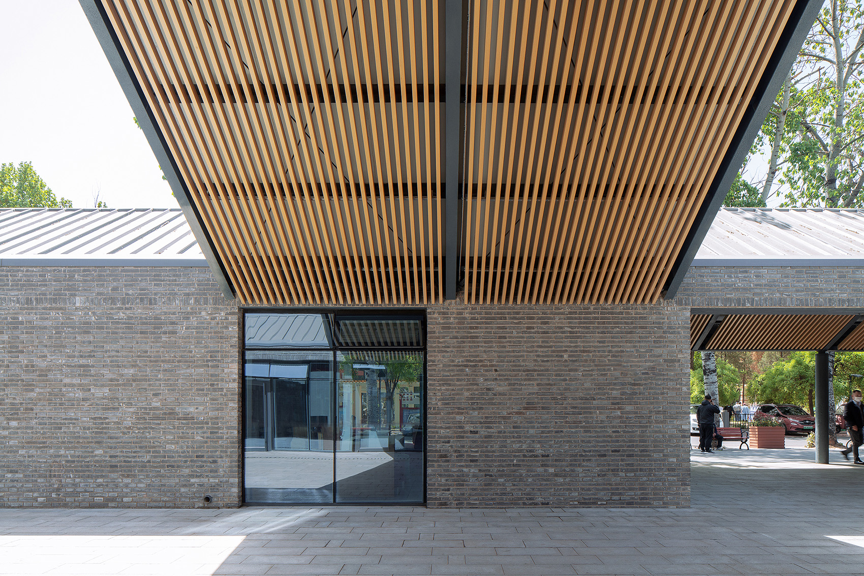 XingHuaDongLi Neighboring Courtyard Market, China by BIAD - 谷德设计网