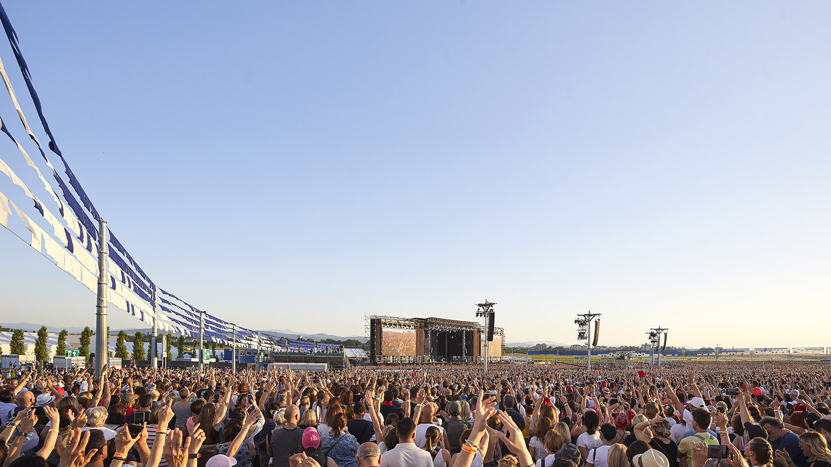 RCF Arena by lotti + Pavarani, Tassoni and LSA - 谷德设计网