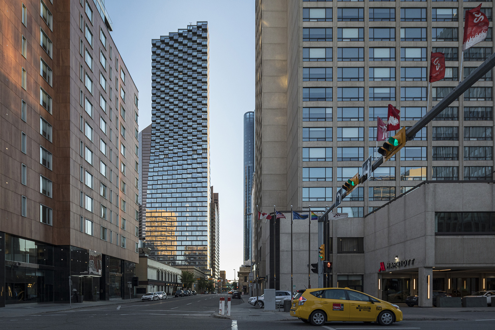 Telus Sky tower by BIG - 谷德设计网