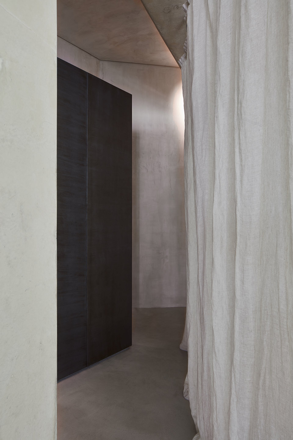 Erth by Bone Studio - 谷德设计网