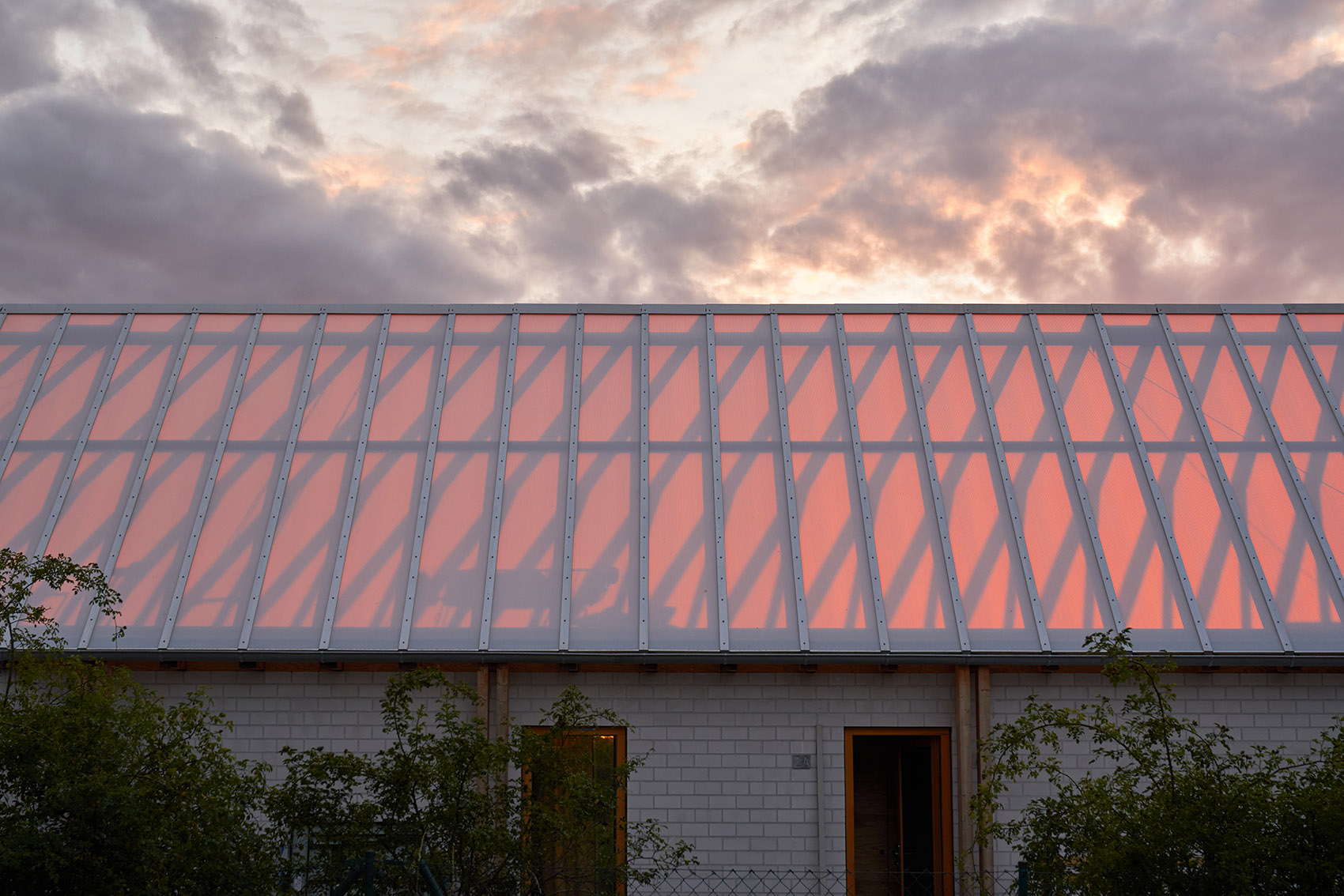 Das Glashaus by Sigurd Larsen - 谷德设计网