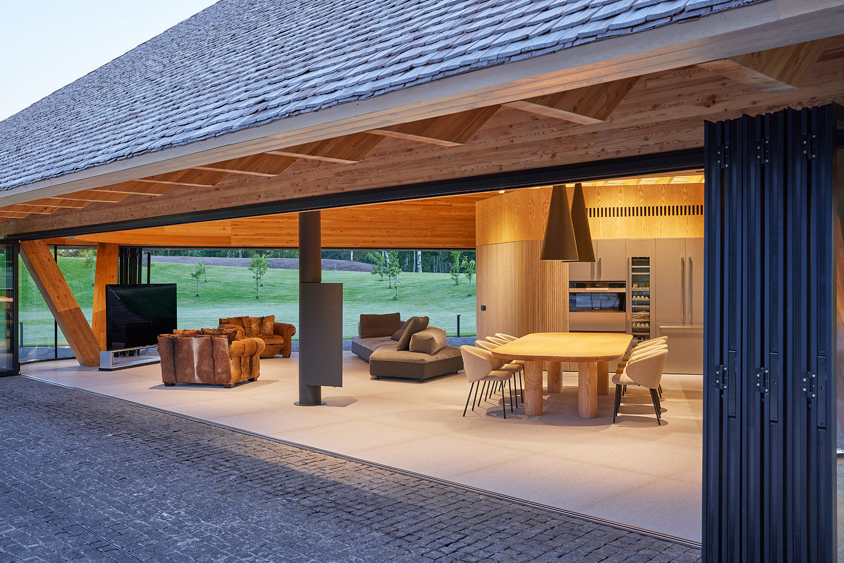 Poolhouse by HEIMA architects - 谷德设计网