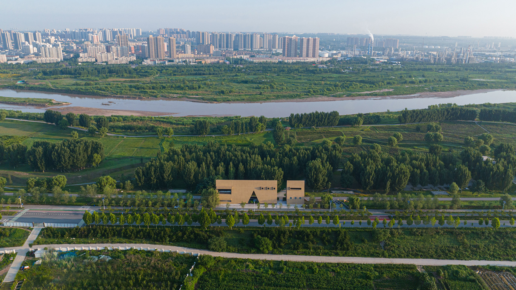 Weihe River Landscape Pavilion, China by PLAT ASIA - 谷德设计网