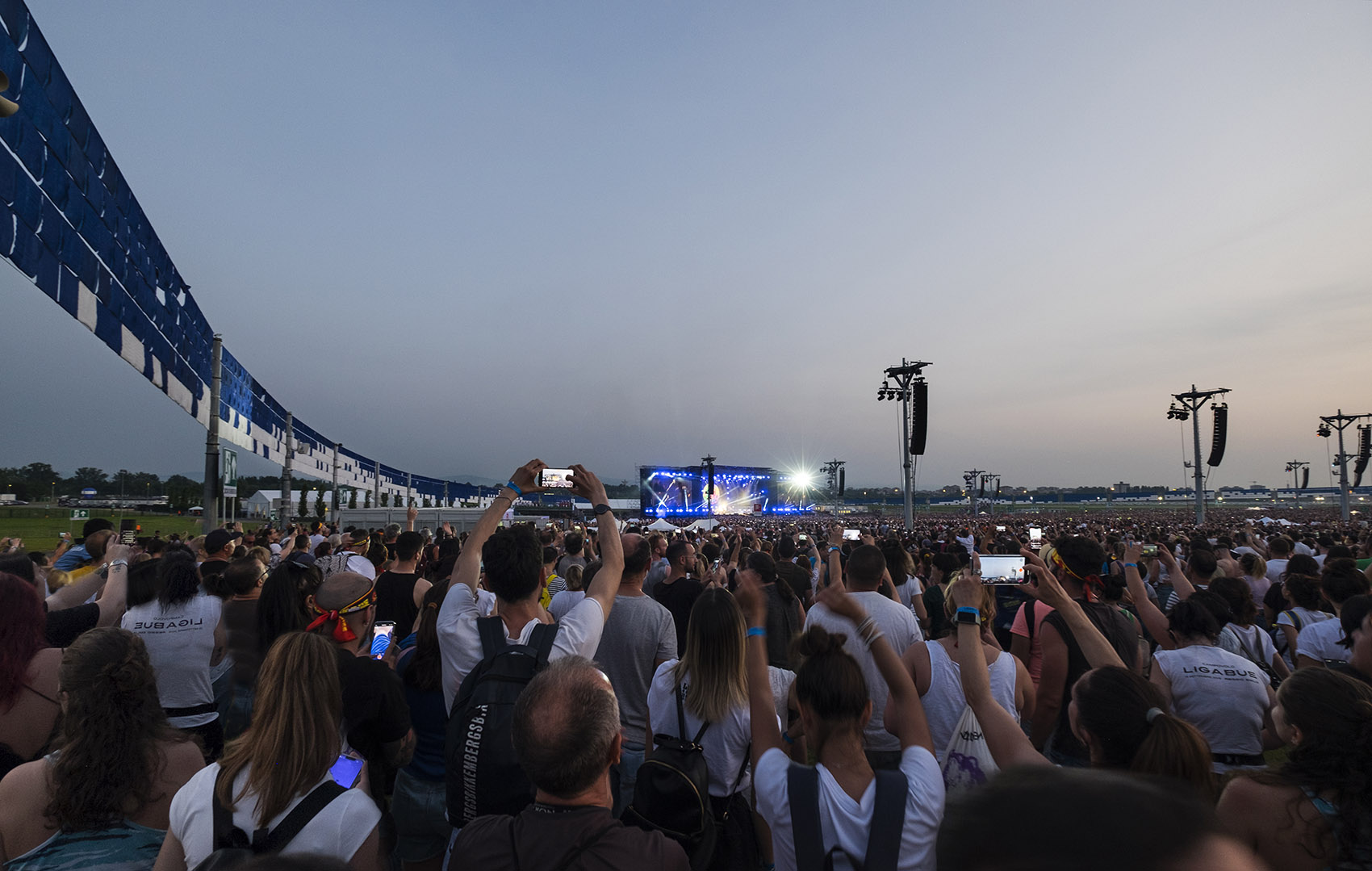 RCF Arena by lotti + Pavarani, Tassoni and LSA - 谷德设计网